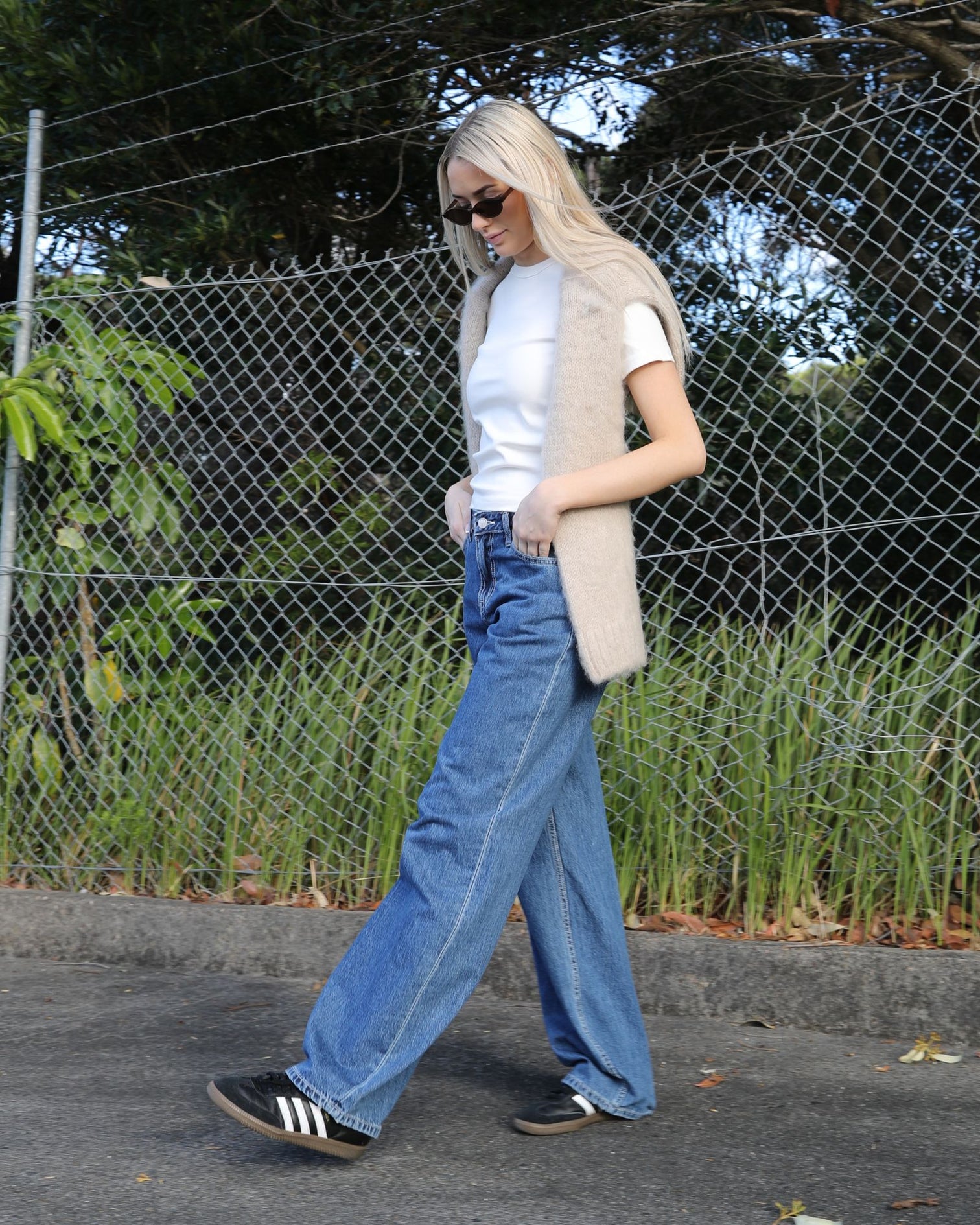 Hill Low Jeans Haze Mid Retro | Dr Denim Jeans Australia – Dr Denim ...